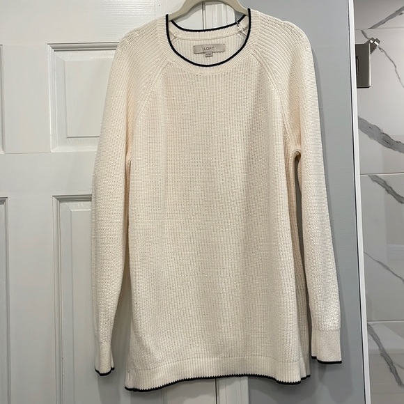 LOFT | Sweaters | Loft Offwhite Knit Sweater With Black Outline | Poshmark